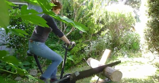 Man makes bizarre pedal saw with exercise bike - Sharedots