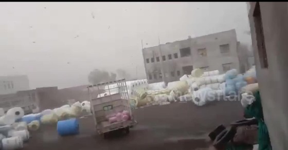 Cyclone Vayu blows away heavy water tanks like balloons - Sharedots