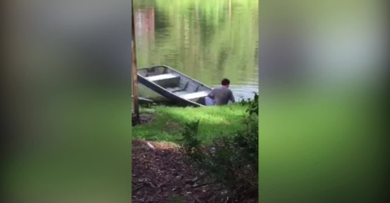 Bye Bye, Boat! - Sharedots