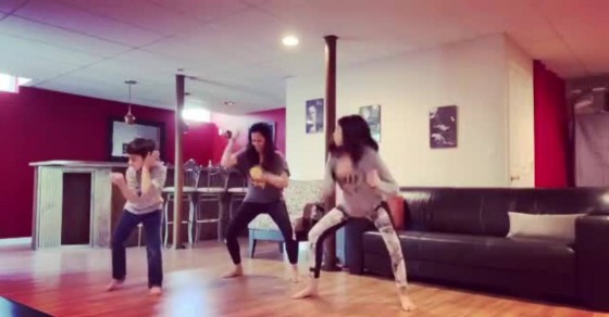 Mom and kids vibing - Sharedots