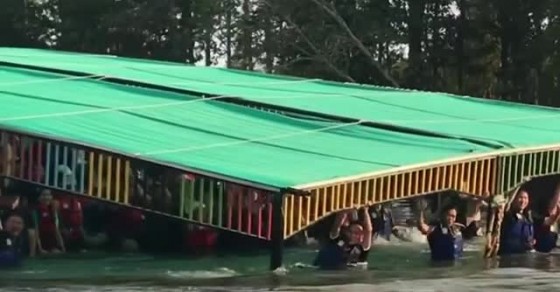 Barely Floating Pontoon Boat - Sharedots