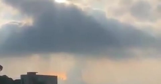 Camera (6 miles away) captures Beirut shock wave 27 seconds after ...