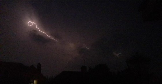 Heart Shaped Lightning - Sharedots