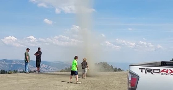 Kids Investigate Small Dust Devil on Inspiration Point - Sharedots