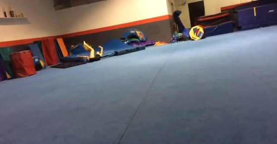 Gymnastics Backflip Fail - Sharedots