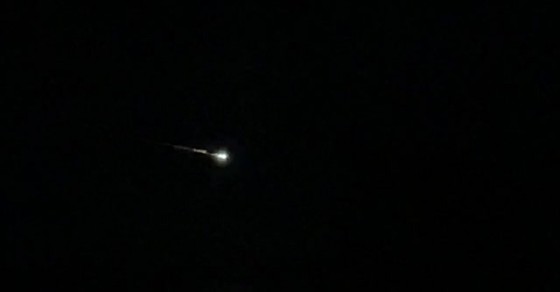 Shooting Star Streaks Across the Sky - Sharedots