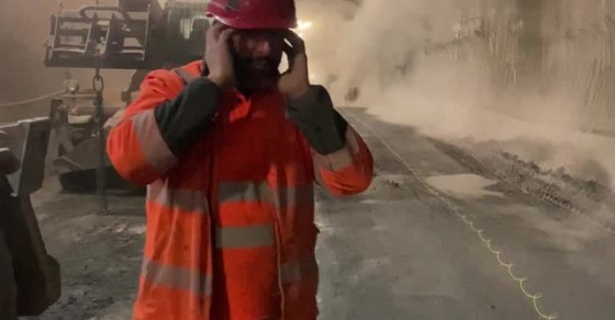 Explosion Sends Shockwaves Through Tunnel - Sharedots