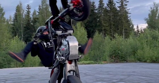 Stunt Rider Fails - Sharedots