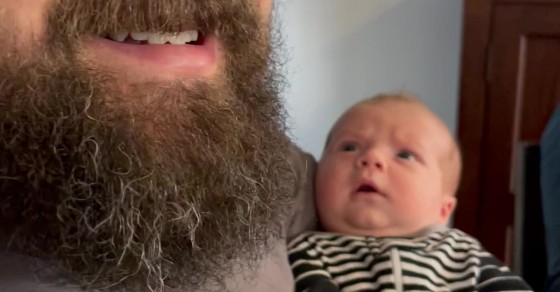 Baby’s First Time Seeing a Beard - Sharedots
