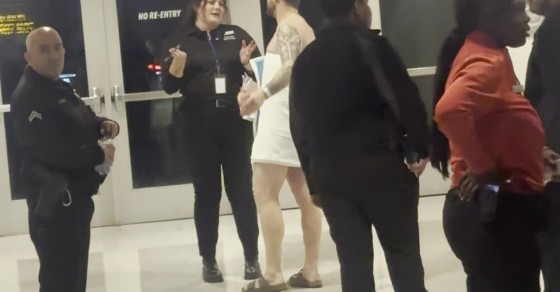 Man Wearing "Towel Dress" Kicked Out of Sabrina Carpenter Concert ...