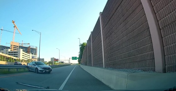 Car Becomes Missile On Missed Exit Ramp - Sharedots
